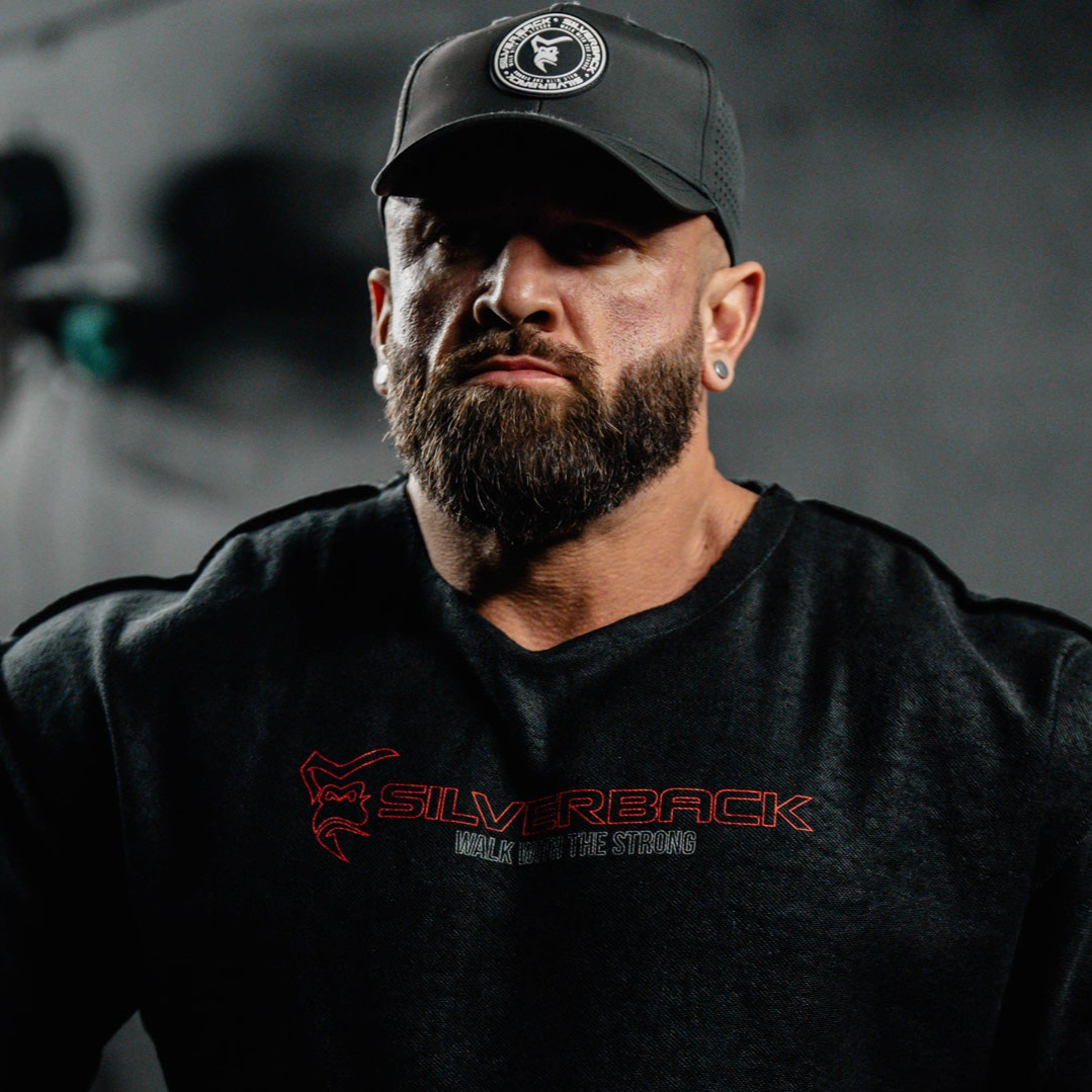 Redemption Pump Cover - Silverback Gymwear